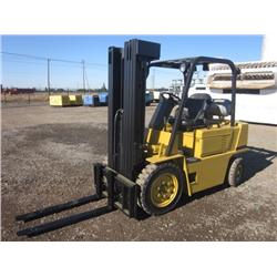 Caterpillar V50D Forklift