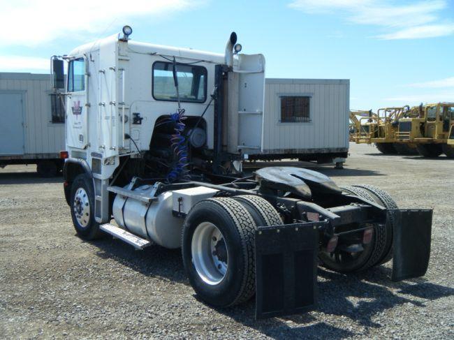 1992 Freightliner S/A Cab Over Truck Tractor