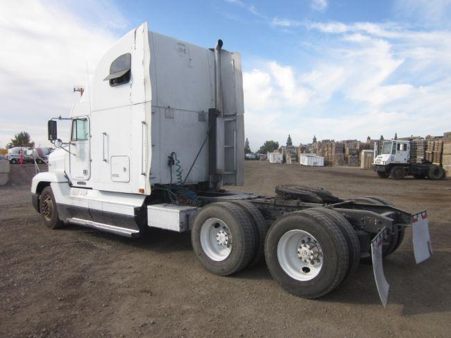 1995 Freightliner FLD-120 Truck Tractor