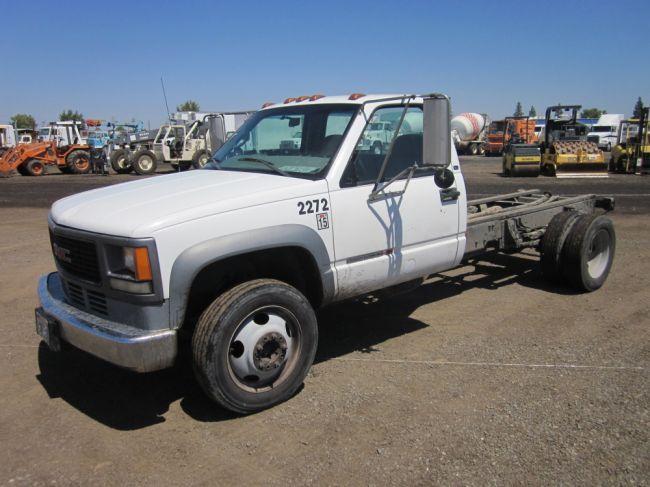 2000 GMC 3500 HD S/A Cab & Chassis