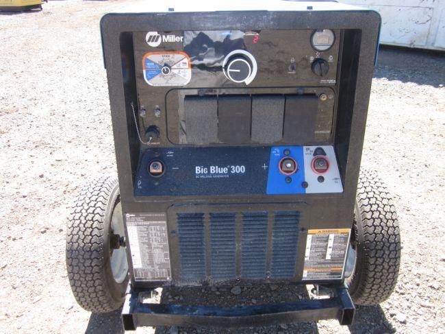 2007 Miller Big Blue 300P Towable Welder Generator