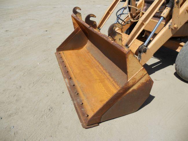 1994 Case 480F LL Skip Loader