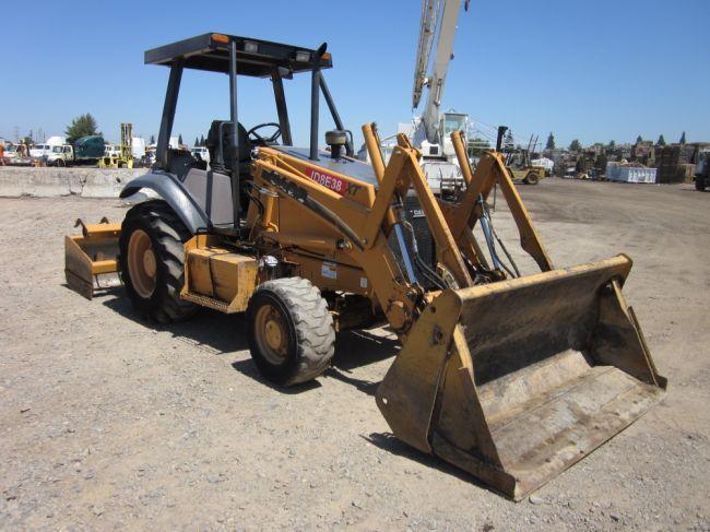 2002 Case 570 MXT 4x4 Skip Loader