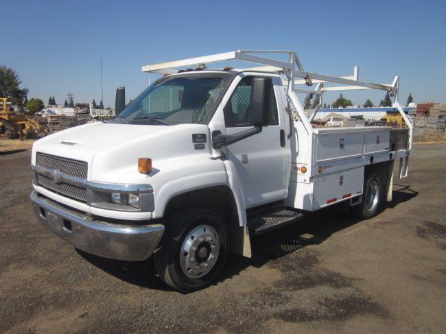 2004 Chevrolet C4500 S/A Utility Truck