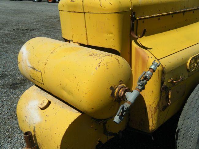 Jaeger B Towable Air Compressor