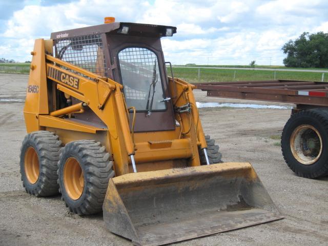 Case 1845C Skid Steer Shows 529 hrs