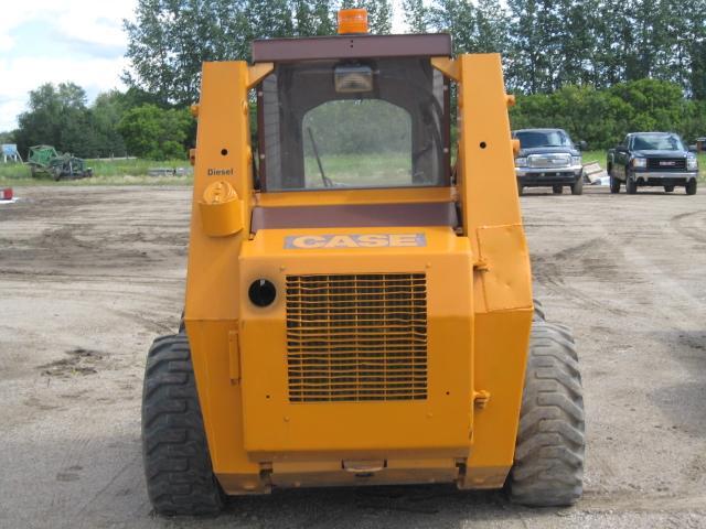 Case 1845C Skid Steer Shows 529 hrs