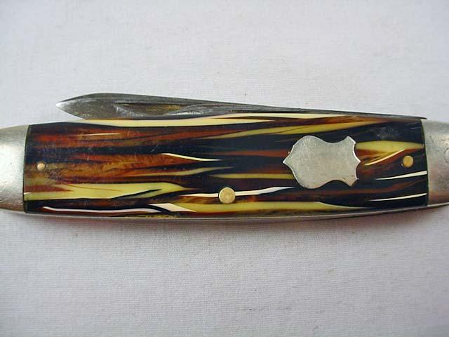VINTAGE WINCHESTER POCKET KNIFE - Poss. Celluloid