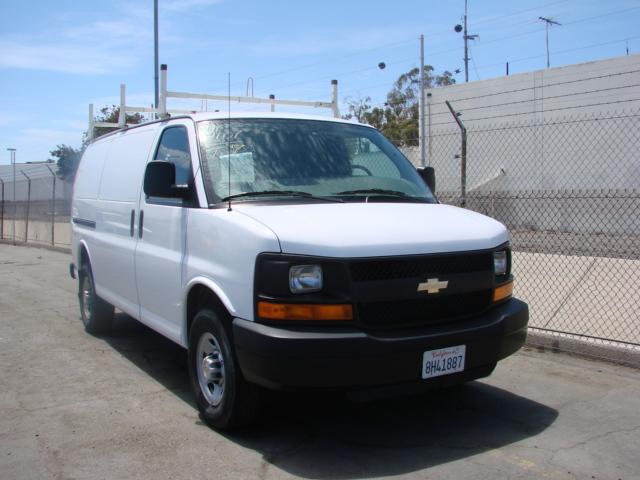2005 Chevy 3500 Express Cargo Van Vin. 1GCHG35V551124884 Mileage 62820 ...