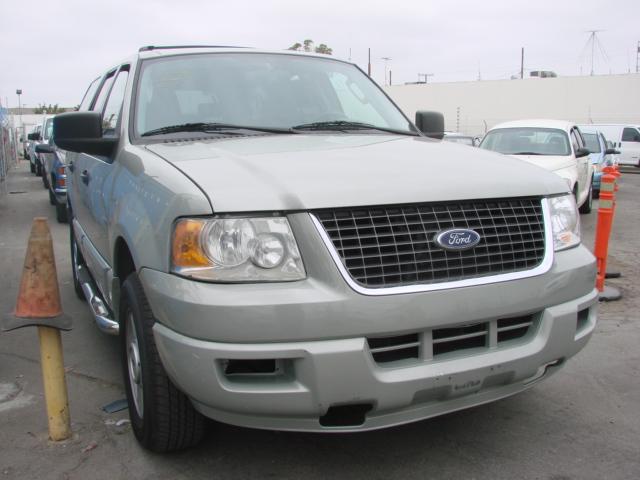 2004 Ford Expedition XLS