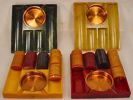 EARLY BAKELITE POKER CHIP SET W/ 4 BAKELITE PLAYER