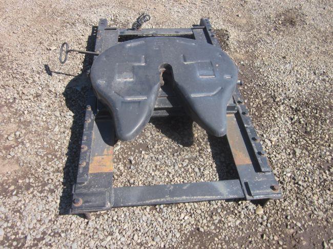 Fontaine Sliding 5th Wheel Hitch