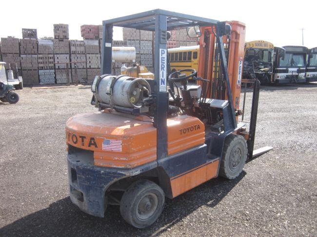 1989 Toyota 42-5FG25 Forklift