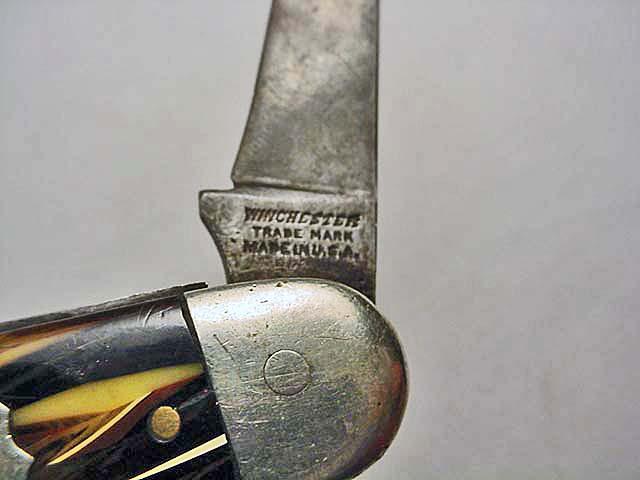 VINTAGE WINCHESTER POCKET KNIFE - Poss. Celluloid