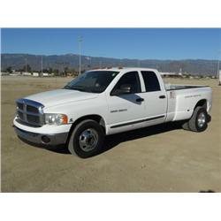 2004 Dodge Ram 3500 Dually Pickup Truck