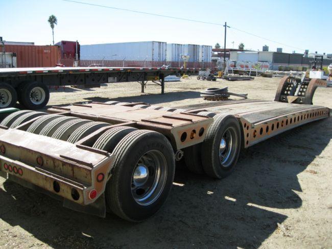 1981 Cozad 16 Wheel 60 Ton Expando Low Bed Trailer