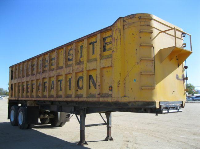 1971 Steco 32' High-Side End Dump Trailer