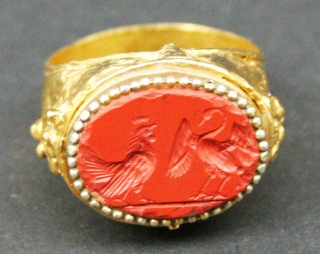 24K GOLD RING W/ ANCIENT EGYPTIAN INTAGLIO SIGNET