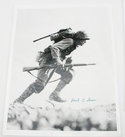 PAUL E ISON SIGNED PHOTOGRAPH & STATUE USMC 1ST Dv