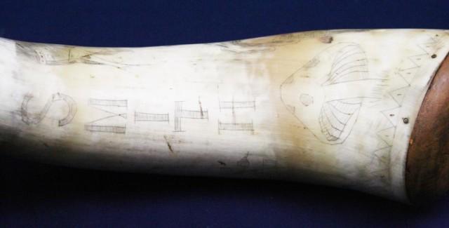 MIXED LOT OF POWDER HORNS SOME WITH SCRIMSHAW