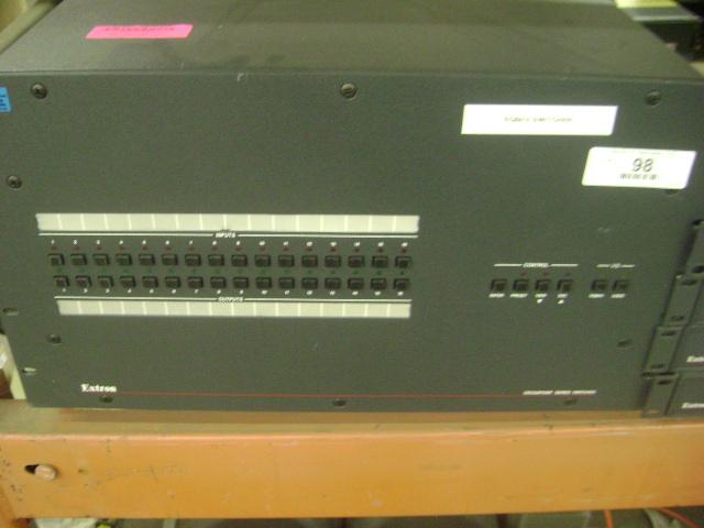 EXTRON CROSSPOINT SERIES SWITCHER