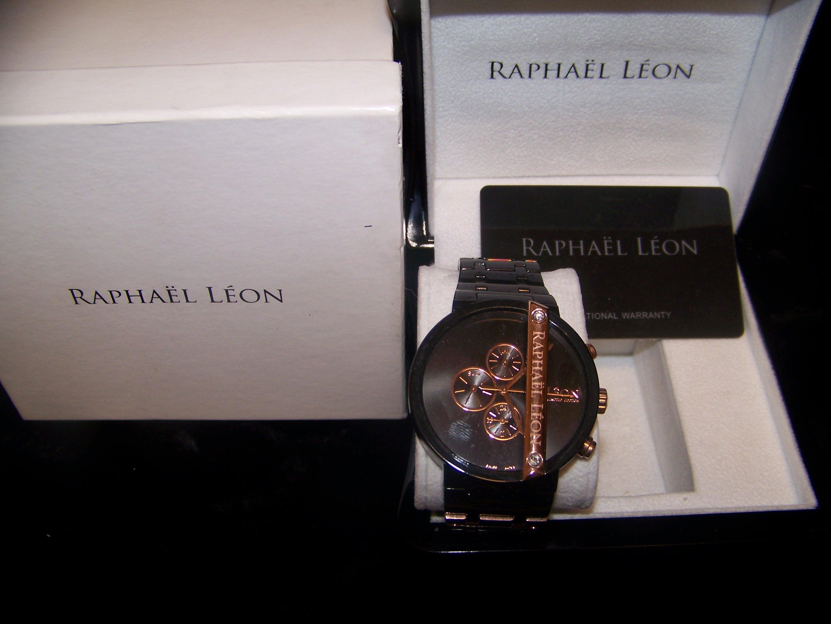 Mens Prodori Raphael Leon time piece in box with Appraisal for $23,599.