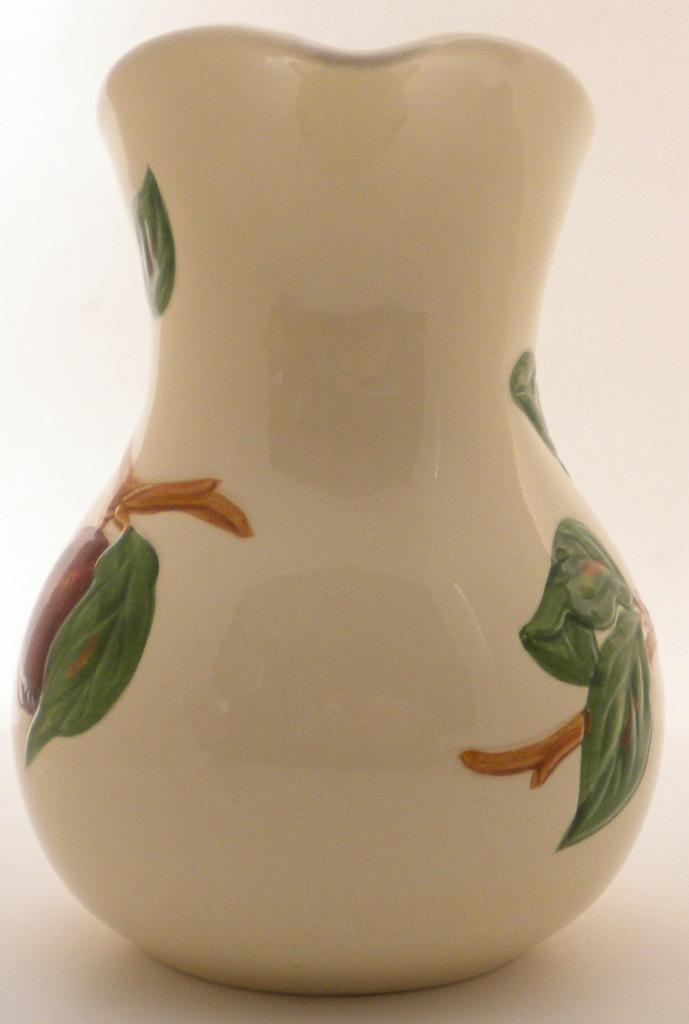 Franciscan Ware Apple Pattern Pitcher