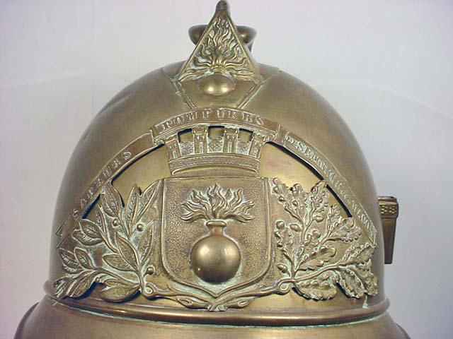 VINTAGE EUROPEAN METAL FIREMANS HELMET W/ LEATHER