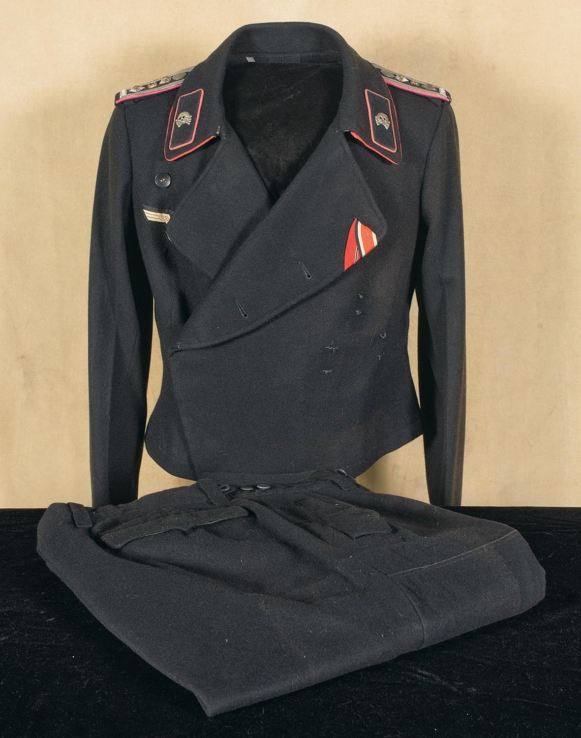 Nazi Panzer Oberfeldwebel Uniform Jacket with Pants.