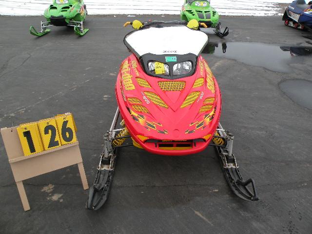 03 Ski Doo MXZ 800 SN# 2BPS230713V000009