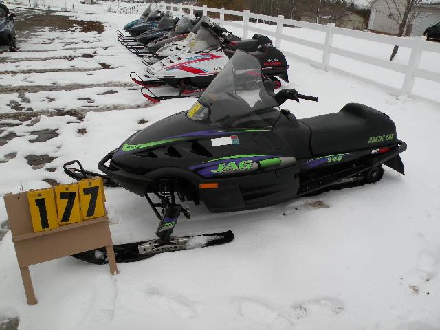 98 Arctic Ct Jag 340 SN# 9806123