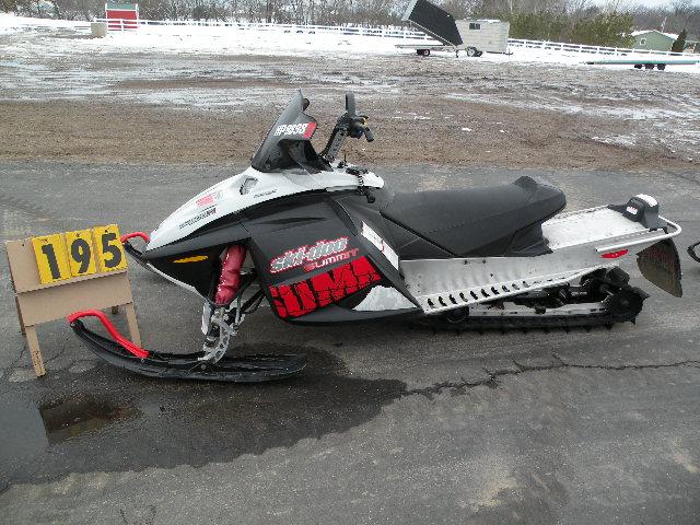 07 Ski Doo Summit 800 R 2BPSCK7A17V000462