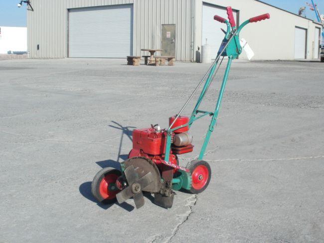 Power Trim 9" Lawn Edger