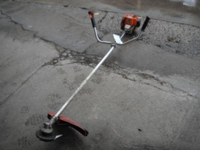 Stihl FS-85 Gas Powered Weed Eater