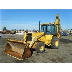 1985 John Deere 710B Loader Backhoe