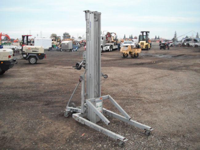 Genie SLC-18 Rolling Material Lift