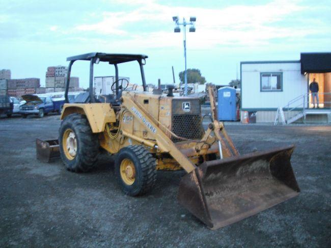 1986 John Deere 210C 4x4 Skip Loader