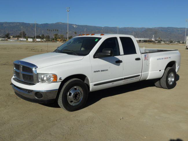 2004 Dodge Ram 3500 Dually Pickup Truck