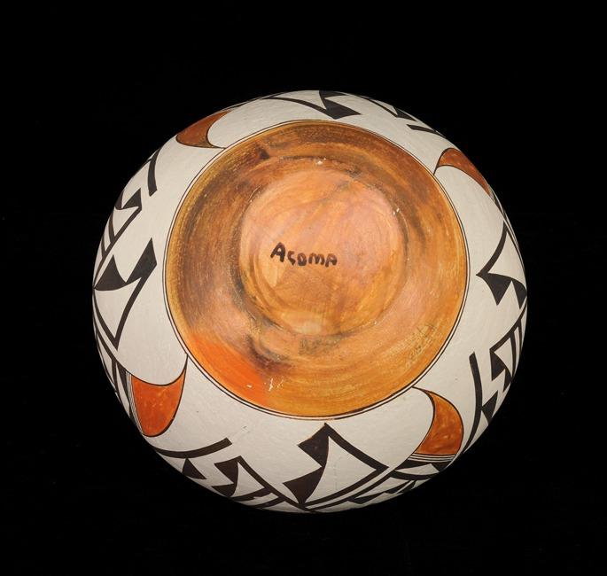 Southwest Pottery Water Jar 9" H. 11" D. Collected by David Aberle ca ...