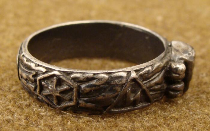 SS TOTENKOPF H. HIMMLER HONOR RING ENGRAVED 925 SILVER