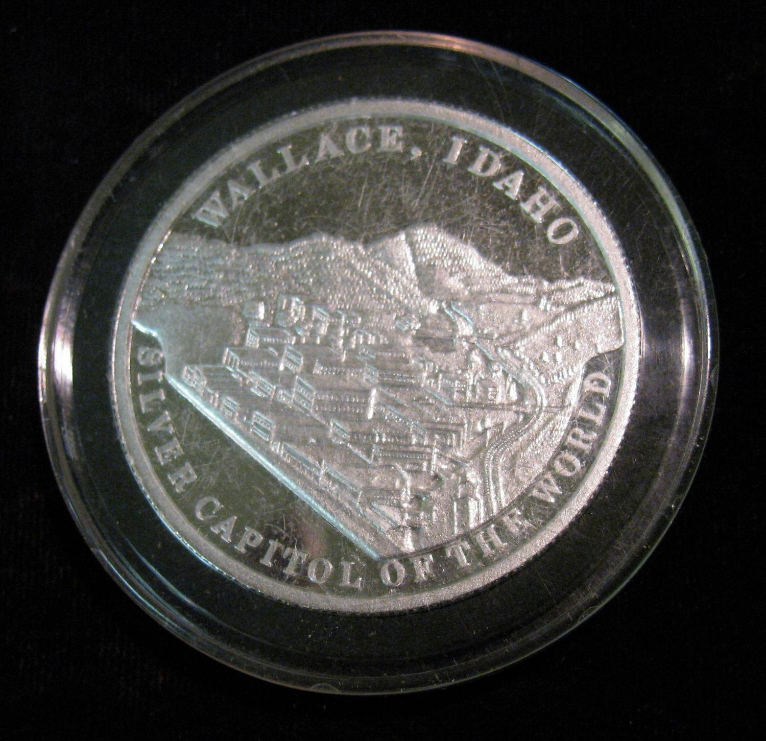 1548. 1884-1984 Wallace, Idaho Silver Capitol of the World 1 Troy Ounce