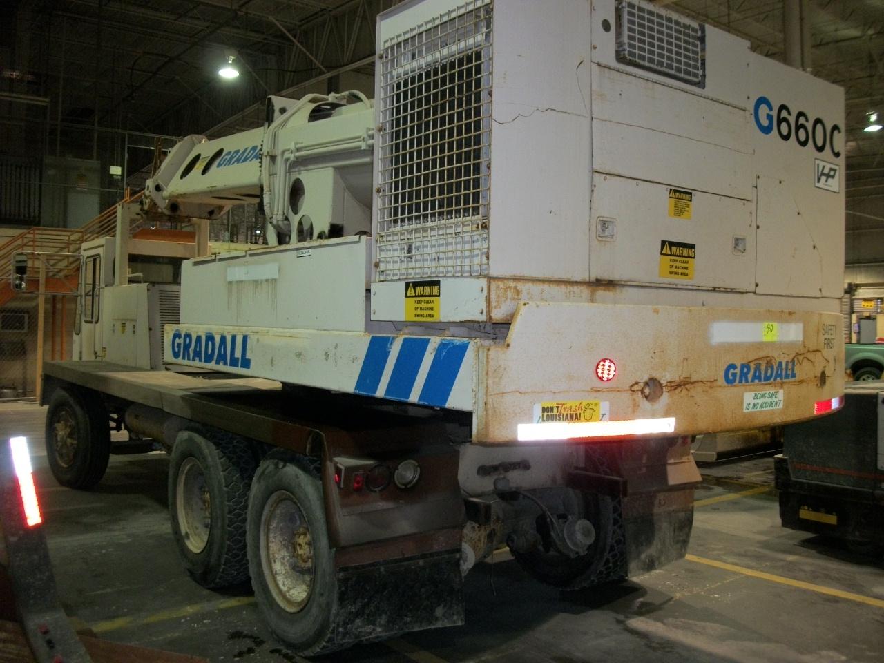 1985 Gradall w/Attachments