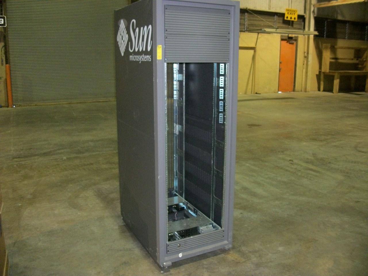 Sun Microsystems Server Rack