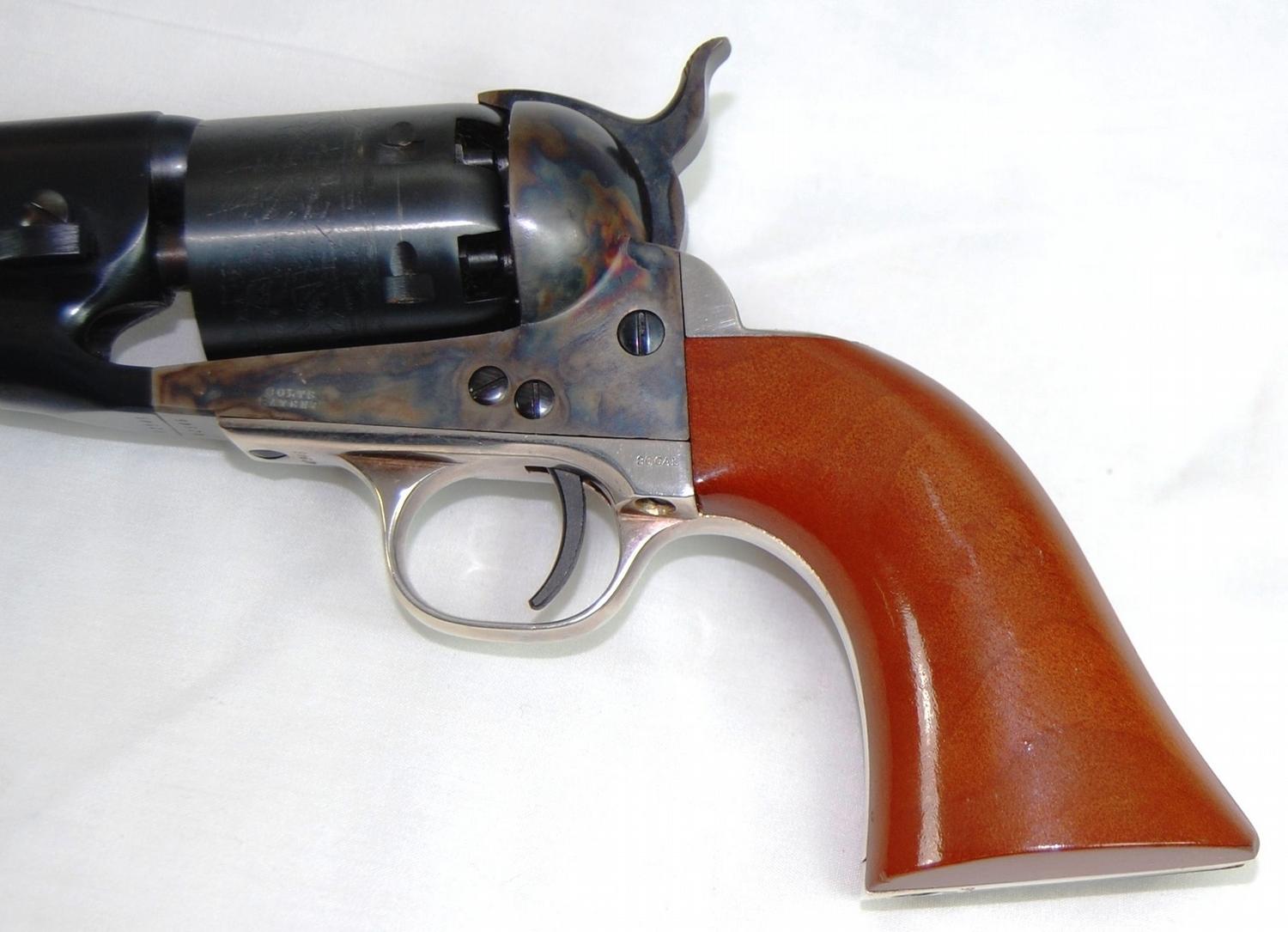 Reproduction Colt Percussion Revolver, Cased 1861 Navy in 36 caliber