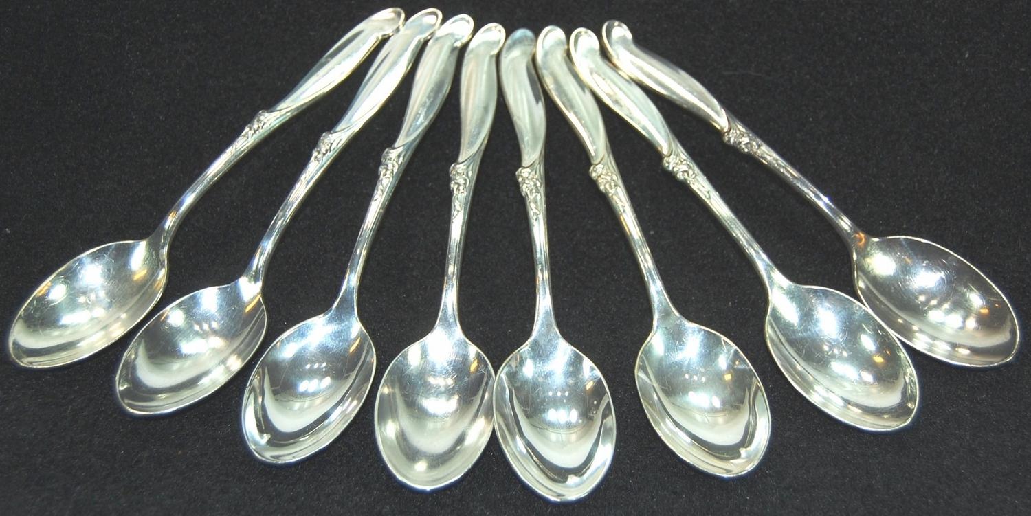 International Sterling, "Silver Melody" Pattern, Flatware Set - 77 ...