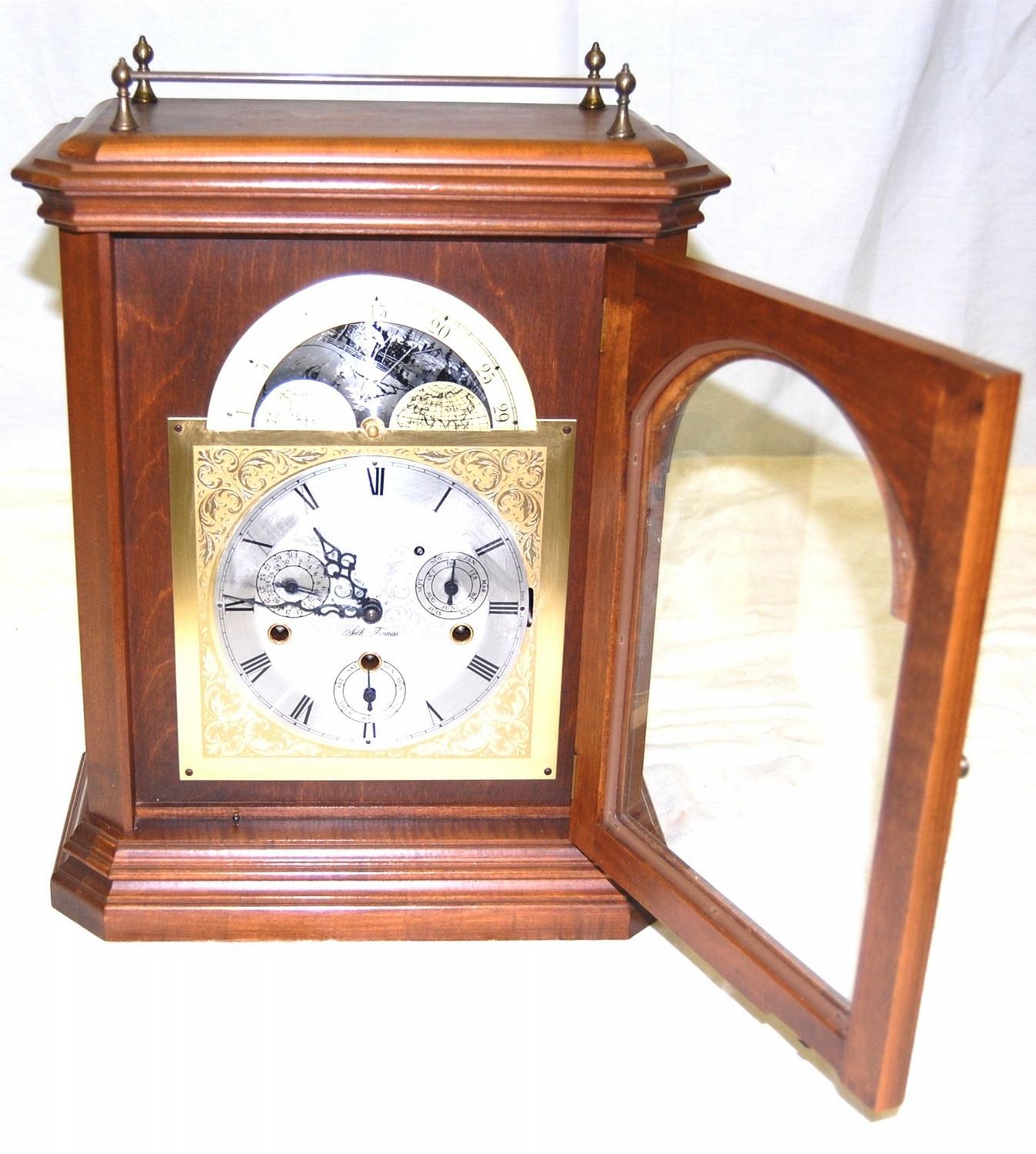 Seth Thomas Shelf Clock w/ Cherry Wood Case #525