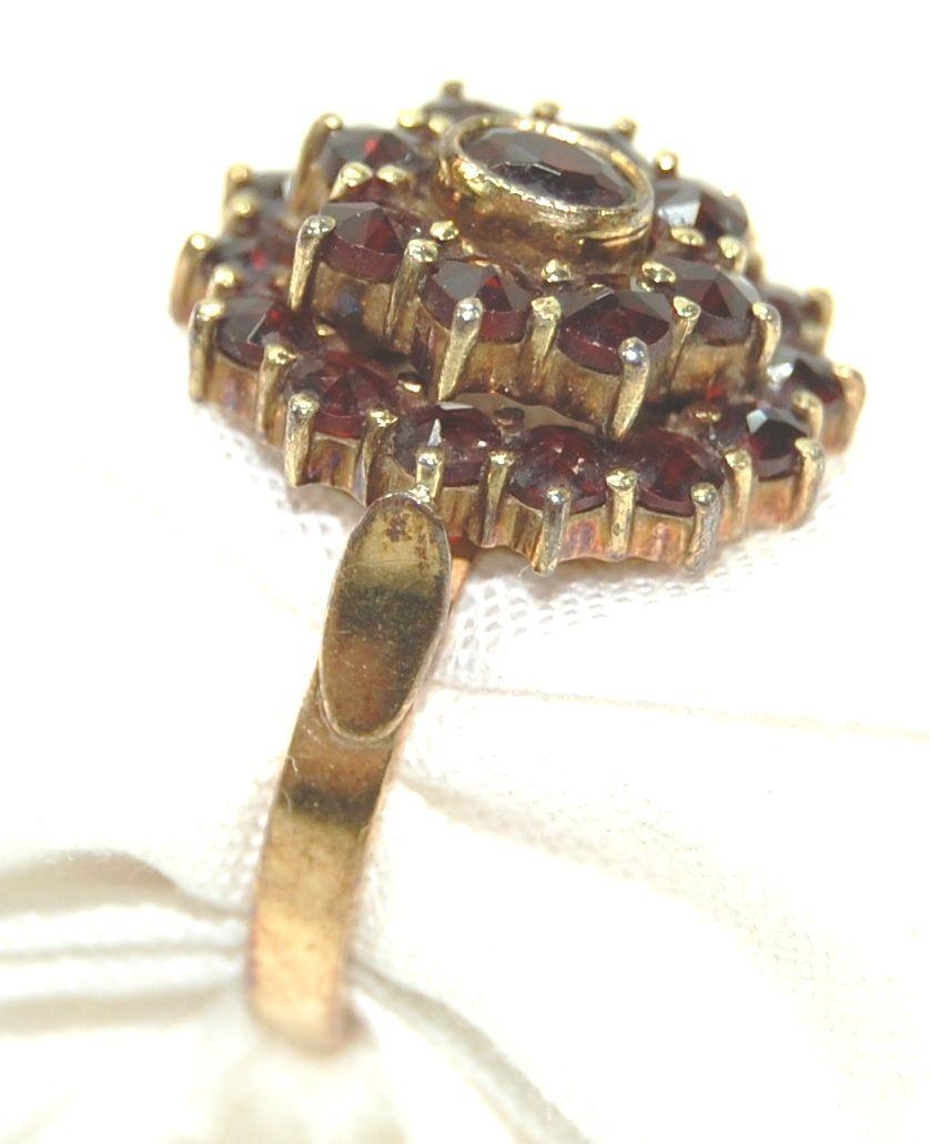 Antique Victorian Gold & Bohemian Garnet Ring