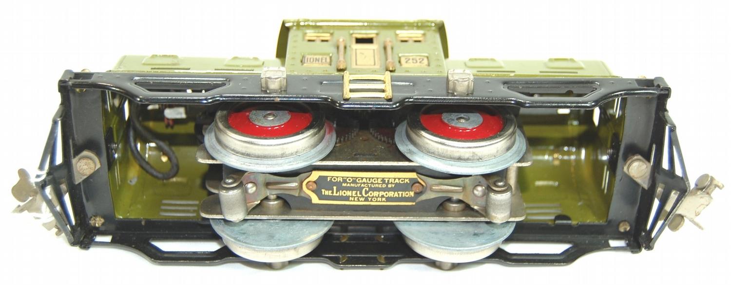 Ward Kimball's Toy Collection: Lionel 'O' Guage Train Set W/ Box, 1920 ...