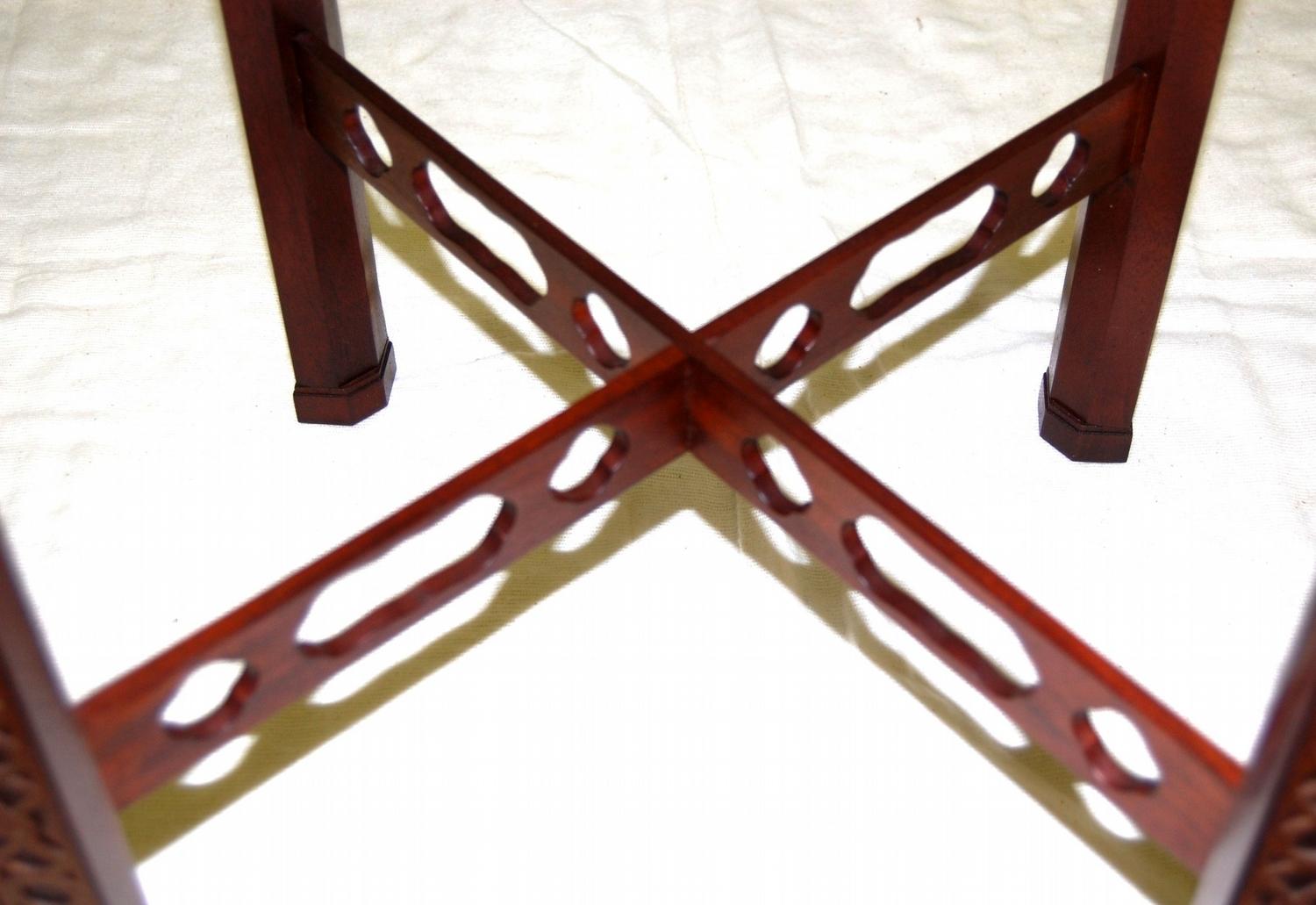 Vintage Council Craftsmen Mahogany Fretwork Side Table w/ Pierced work ...
