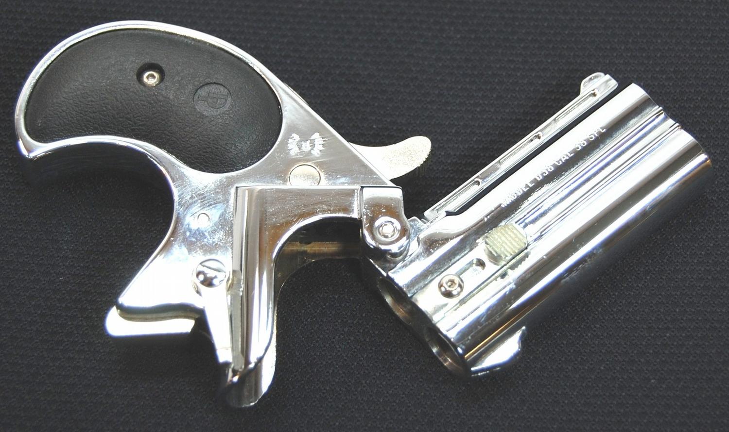 Davis Industries Derringer in 38 Special Caliber